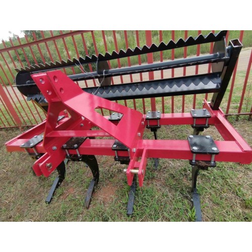 9 Tine Chisel Plough With Roller